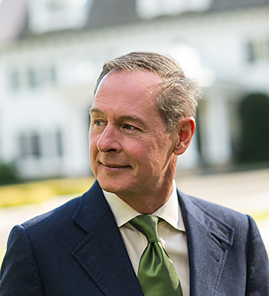 Antiques at the Gardens